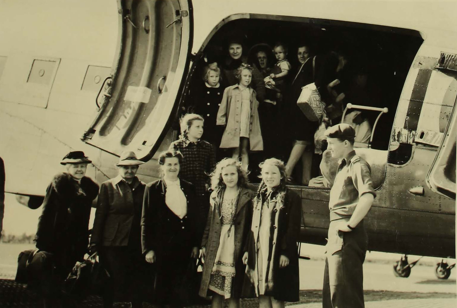 Cold War on File - The National Archives